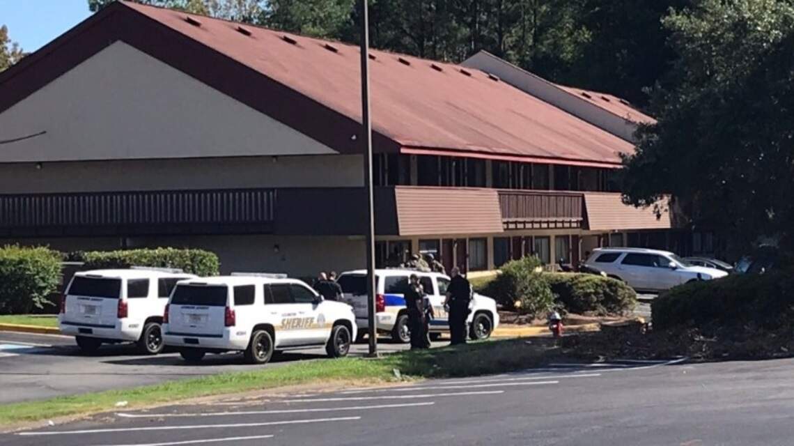 Suspect in shooting arrested after Red Roof Inn shootout | The State