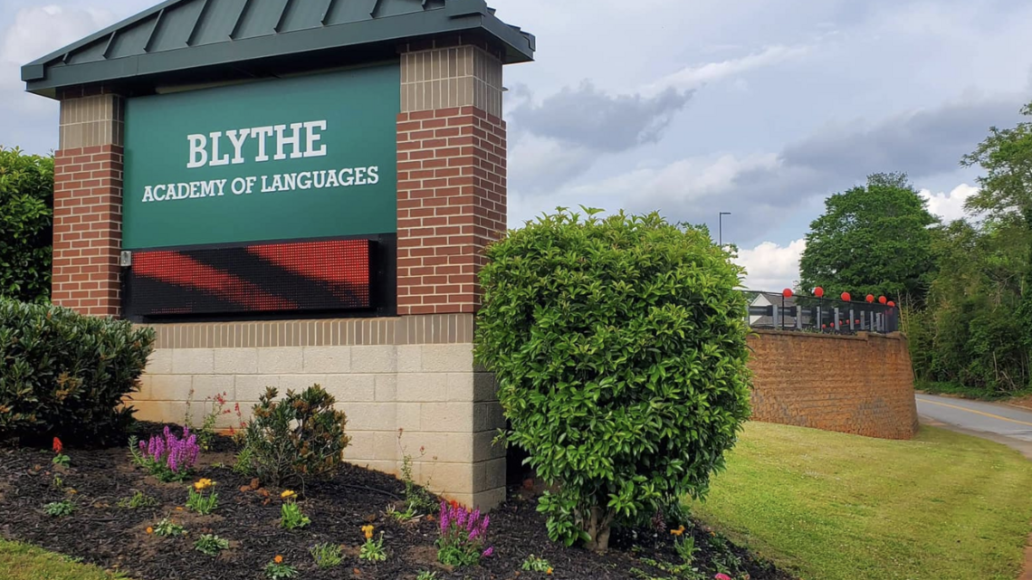 South Carolina teacher reprimanded for pulling student | The State