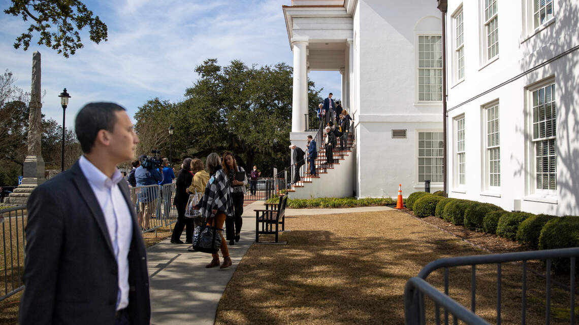 Alex Murdaugh murder trial bomb threat came from SC inmate | Hilton ...