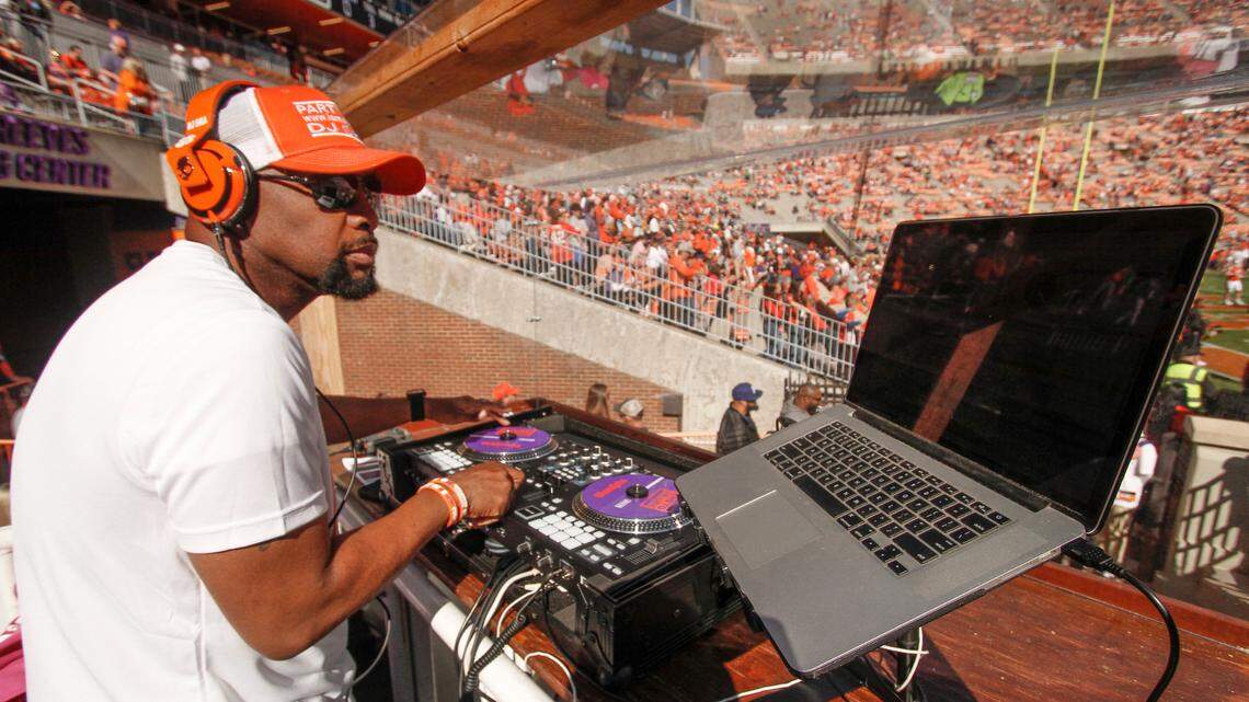In Death Valley, DJ Sha keeps Clemson football games hyped up | The State