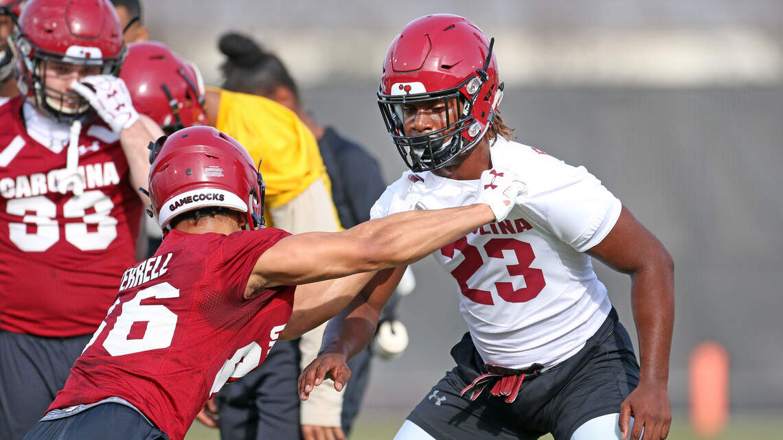 South Carolina football: Derek Boykins shows promise | The State