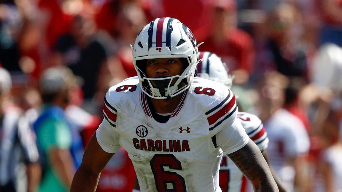 Why Dylan Stewart turned down NIL deals to stay at USC | The State