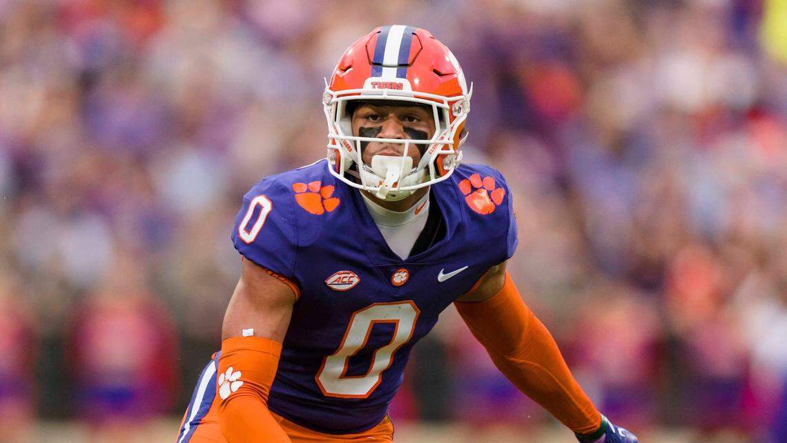 Why did Antonio Williams pick Clemson over South Carolina? | The State
