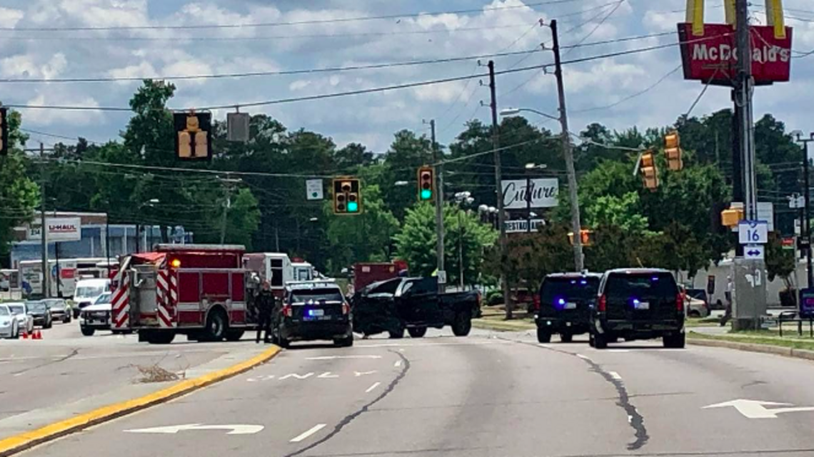 Richard police car chase: Teen fled in stolen car, wrecked | The State