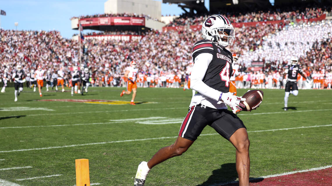 Former Gamecock Vandrevius Jacobs commits to Miami Hurricanes | The State