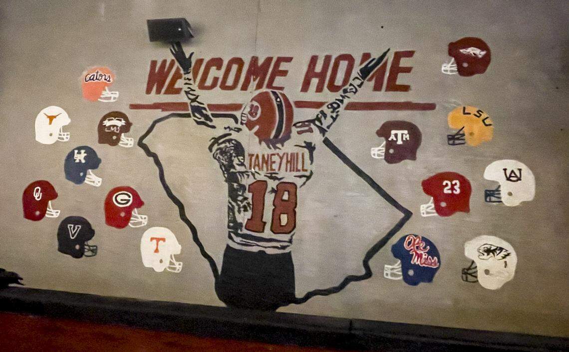 Steve Taneyhill memorial to be held at Five Points bars | The State