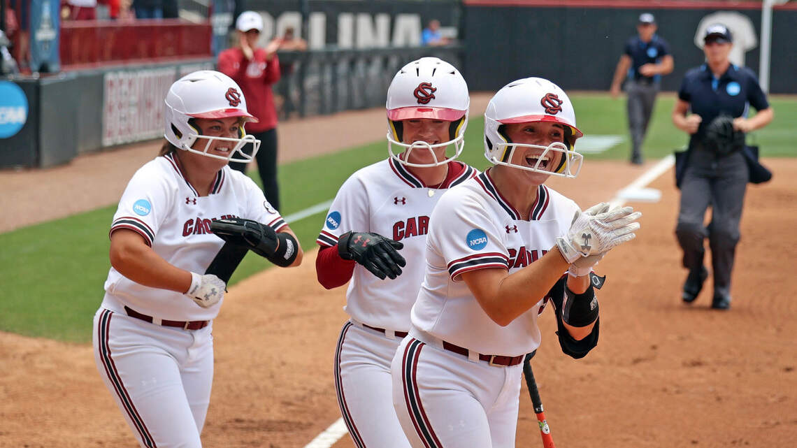 South Carolina vs UCLA softball Friday NCAA score, game recap | The State