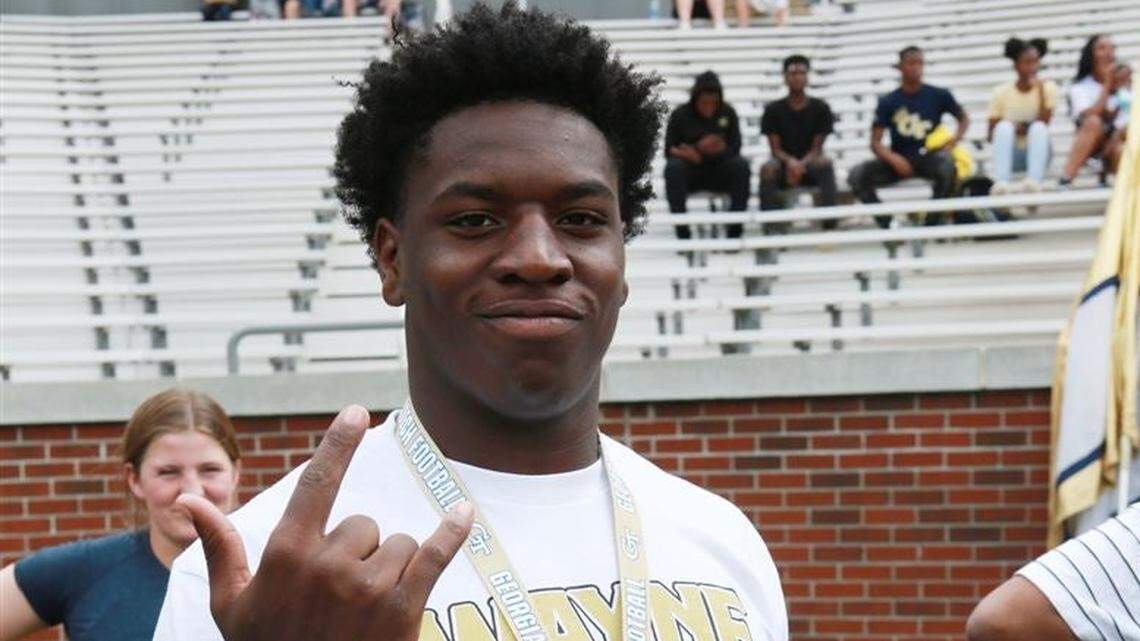 South Carolina football recruiting: Matthew Fuller visits | The State