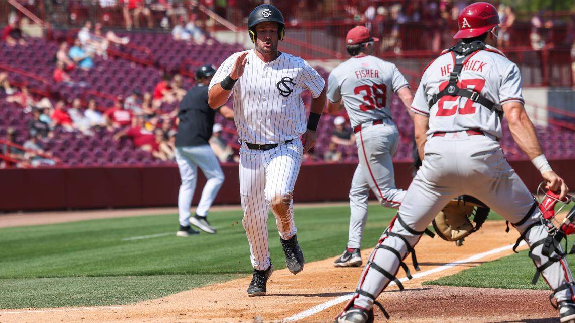Photos: South Carolina vs Arkansas baseball, Game 3 | The State