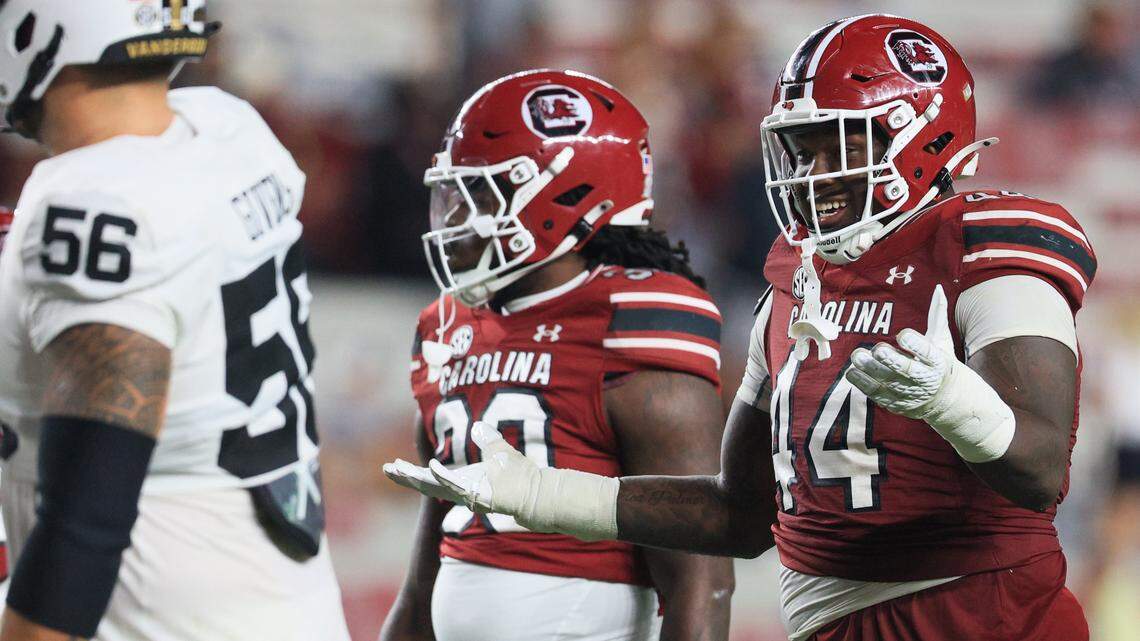 Where South Carolina, Clemson rank in latest AP Top 25 poll | Charlotte ...