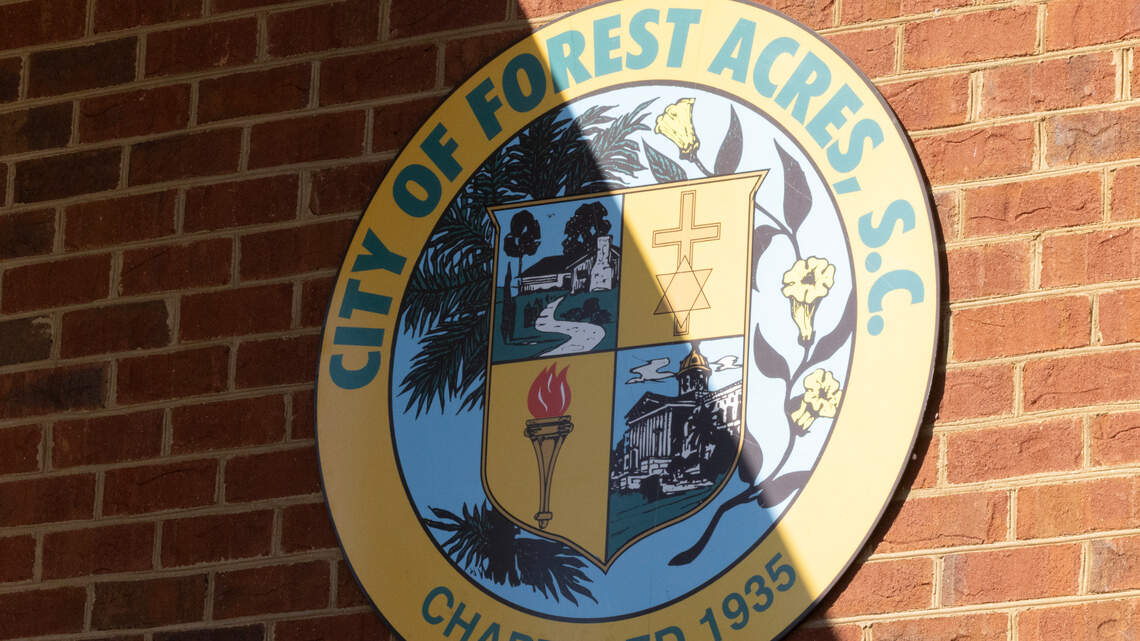 Forest Acres SC hit by vehicle break-ins, two guns stolen | The State