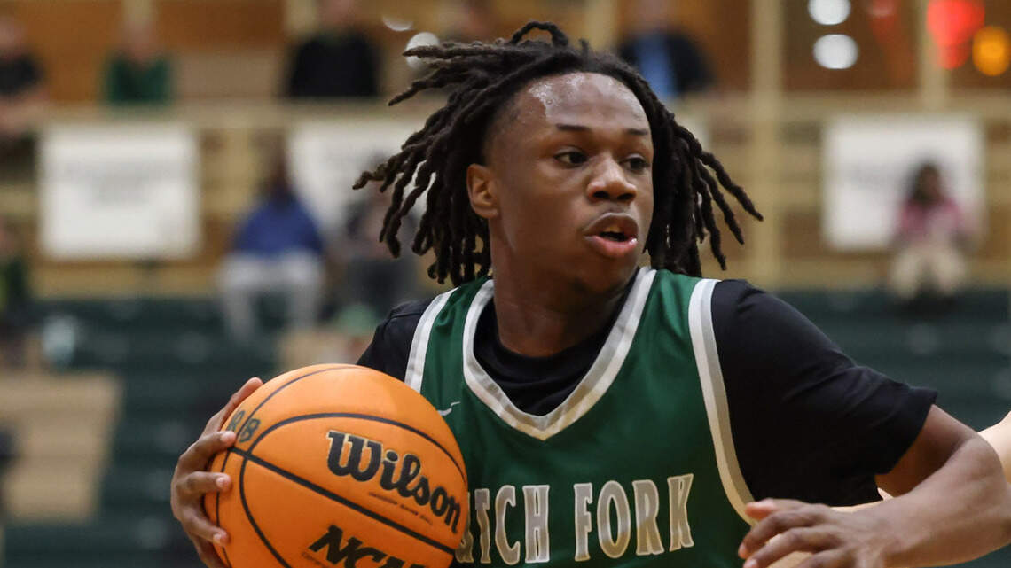 Dutch Fork SC boys basketball defeats River Bluff | The State