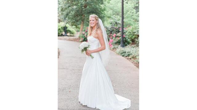 Libby Crawford of Chapin and James Satterfield of Clinton wed Aug. 6 at ...