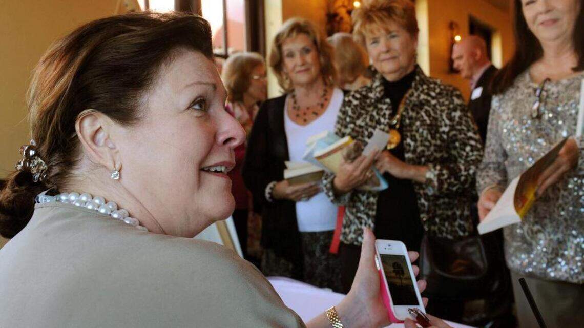 Best-selling SC author Dottie Frank’s legacy will live on through her ...