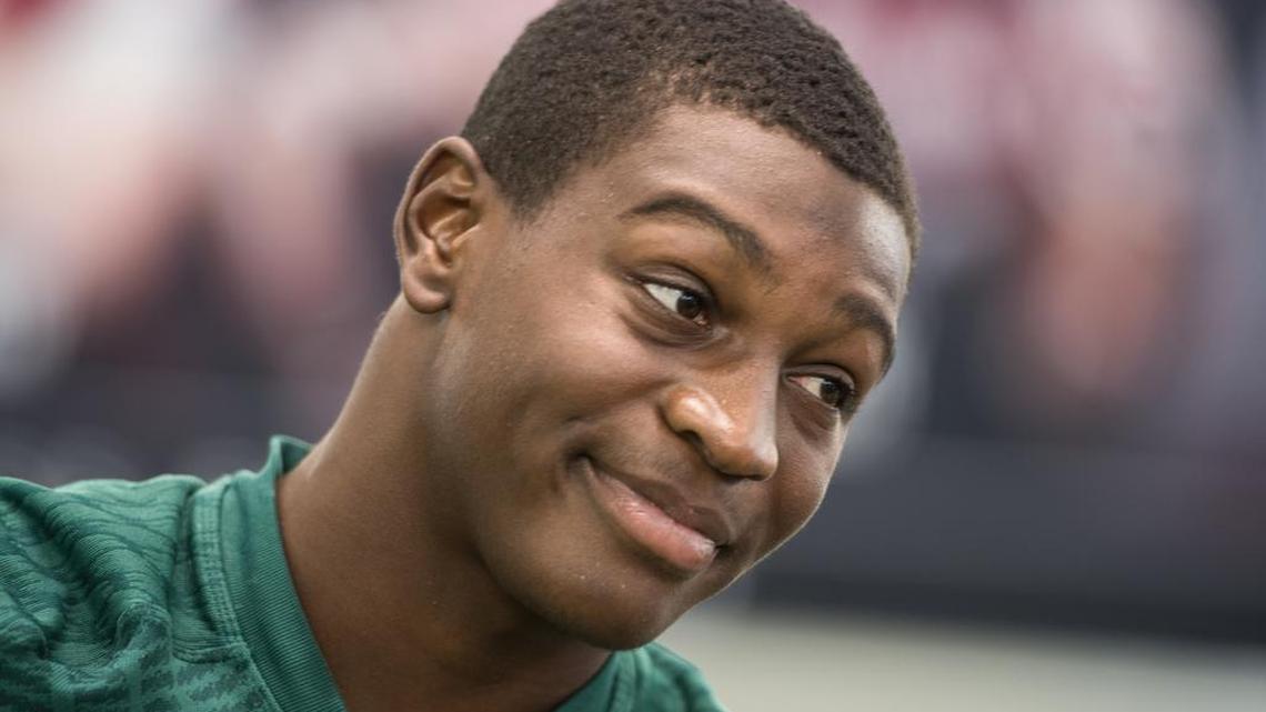 South Carolina football: Channing Tindall close to deciding | The State